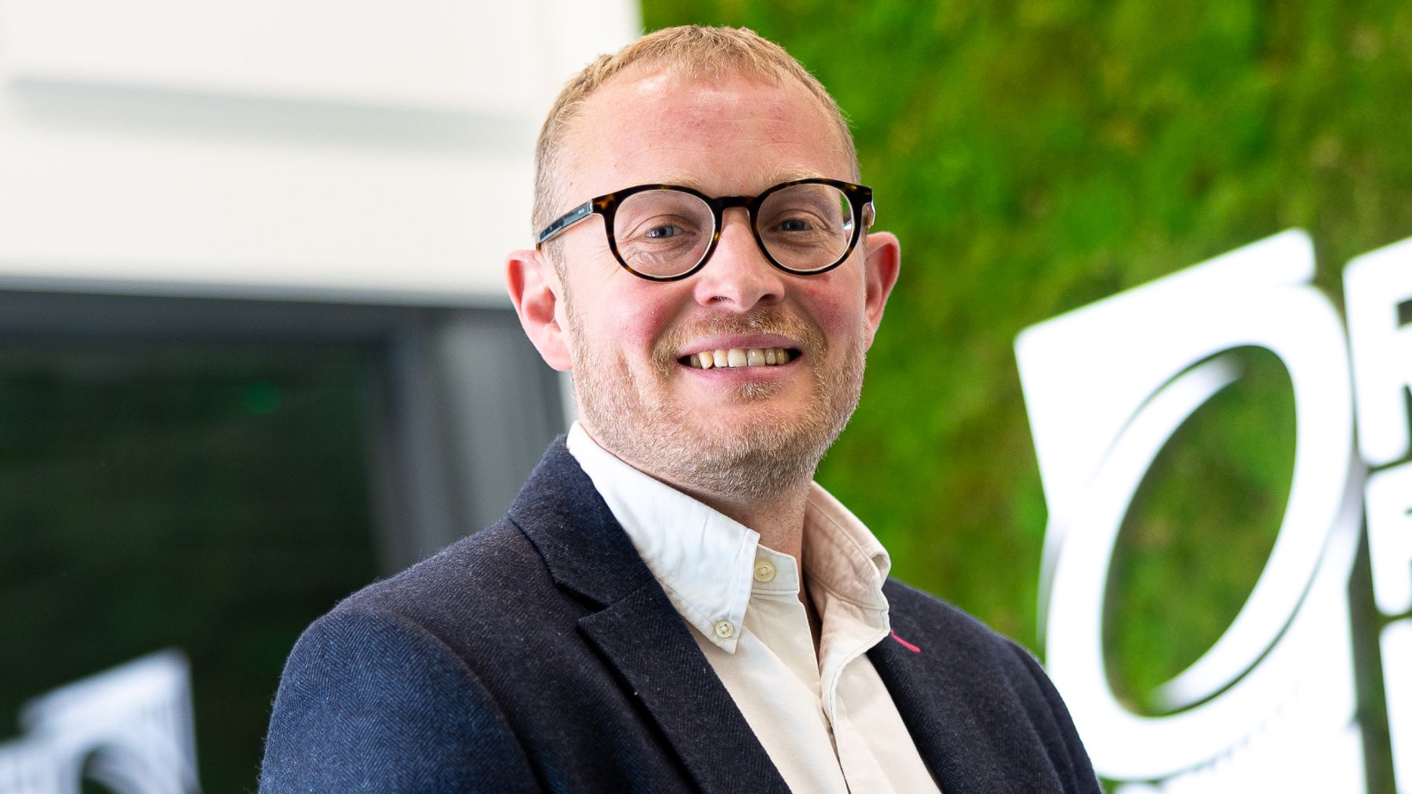 Super League: Robert Hicks backs rule changes to avoid Nu Brown red card controversy repeat ...