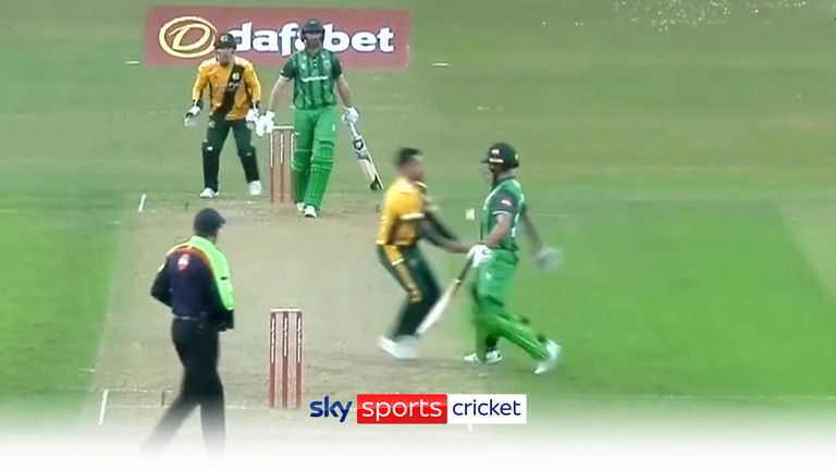 Have you ever seen a stranger wicket?! | Steven Mullaney catches ball ...