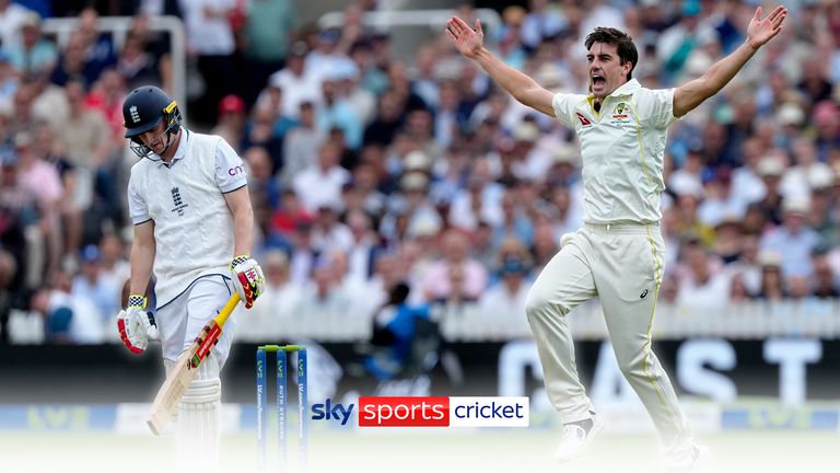 'England continue to flap at the short ball!' | Harry Brook caught by ...