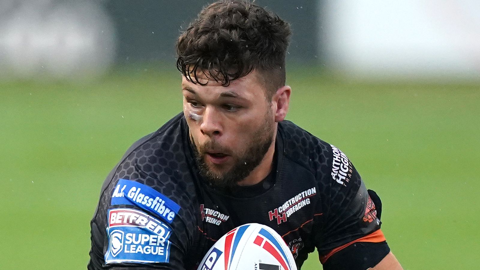 Castleford Tigers sign Alex Foster and Billy Tsikrikas on loan until ...
