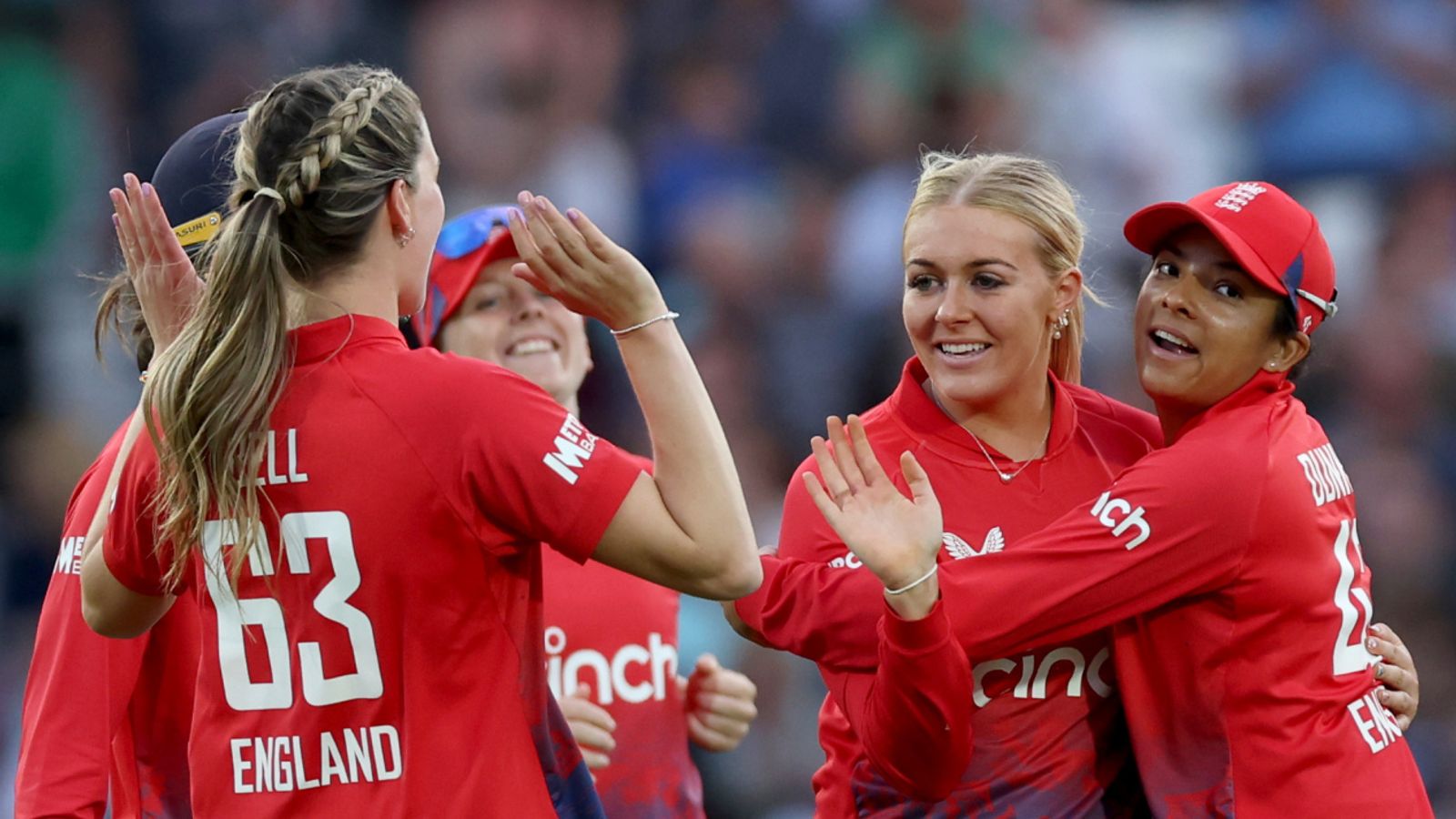 Women's Ashes: Danni Wyatt's 76 sets up England win in second T20I vs ...