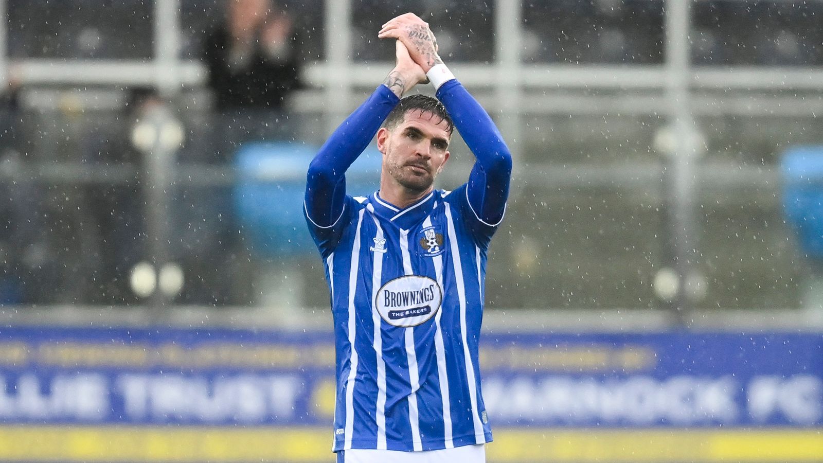 Kyle Lafferty: Johnstone Burgh move came after turning down EFL clubs | Football News | Sky Sports