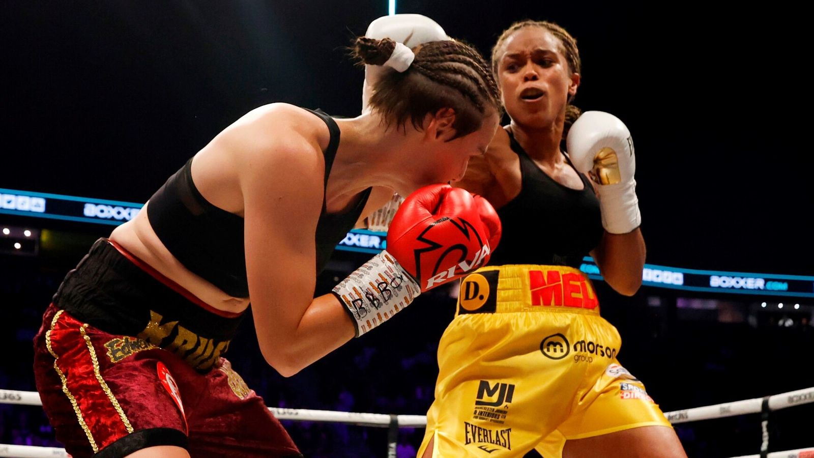 Natasha Jonas stops Kandi Wyatt to become two-weight world champion as ...