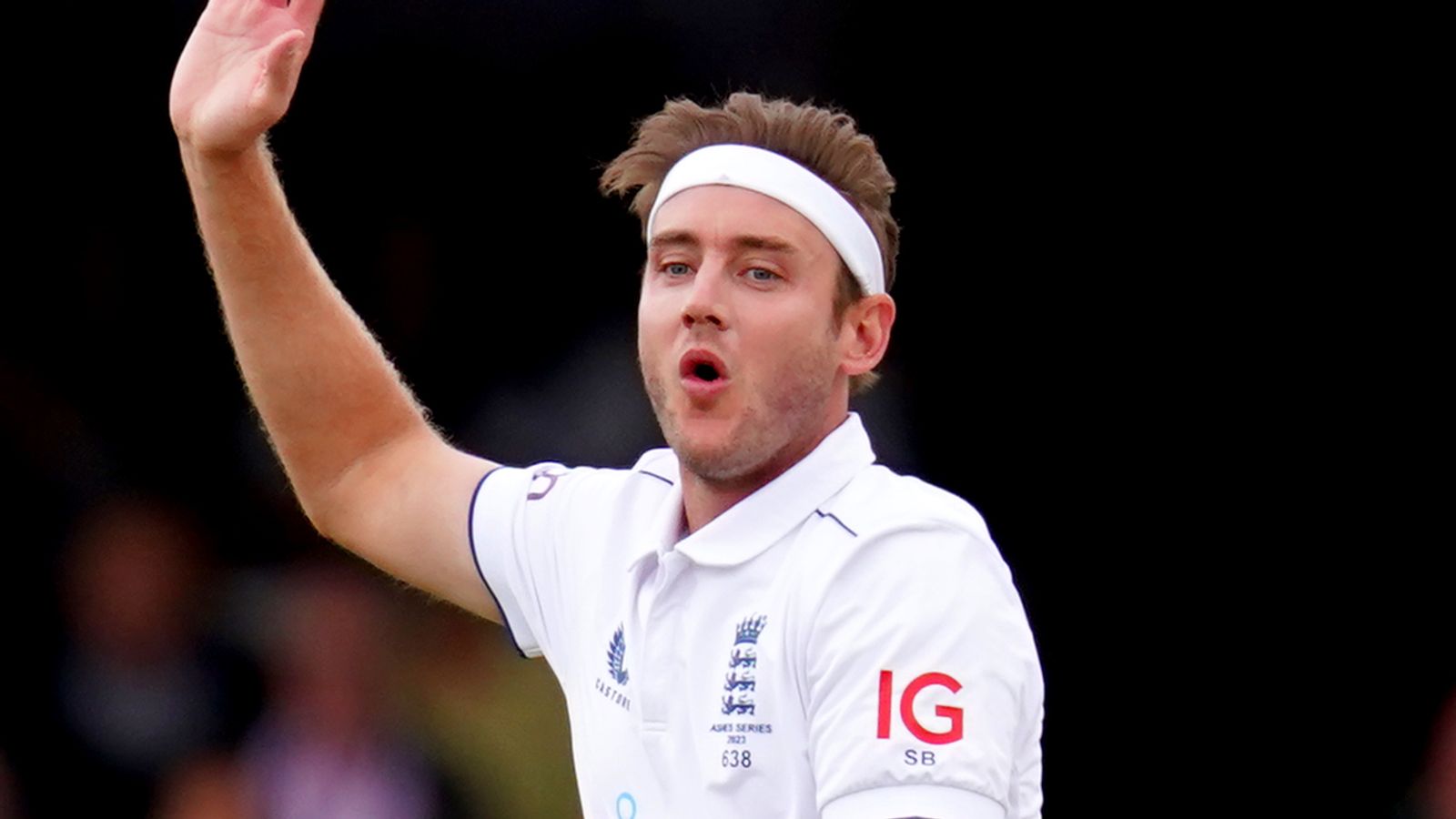 Stuart Broad bows out in style as England draw Ashes - as it happened ...