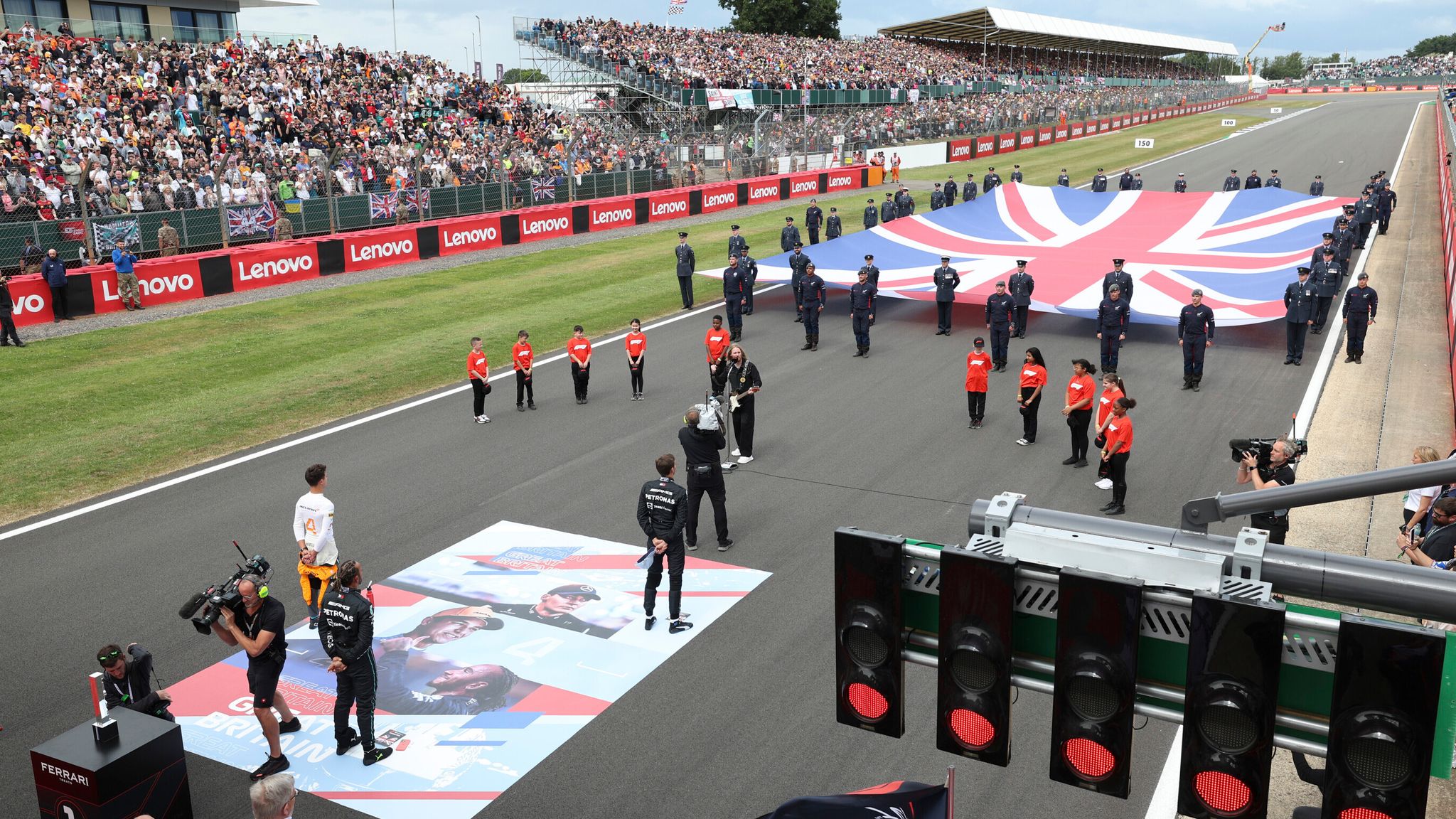 British GP: Lewis Hamilton would 'welcome' protesters but not on F1 ...