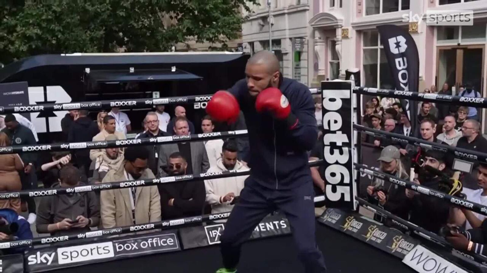 'He's a showman' | Chris Eubank Jr embraces the boos in Manchester ...