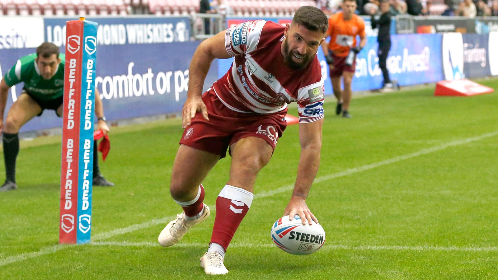 Abbas Miski: Wigan Warriors winger earns plaudits after four tries in ...
