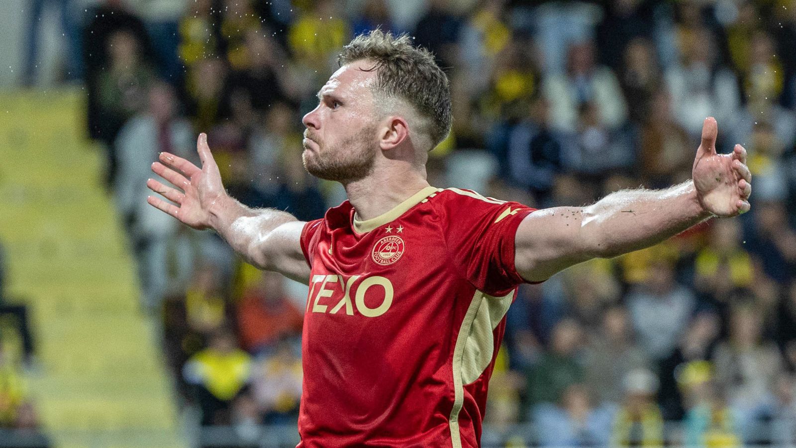 Hacken 2-2 Aberdeen: Dons fight back to leave Europa League play-off on a knife edge | Football ...