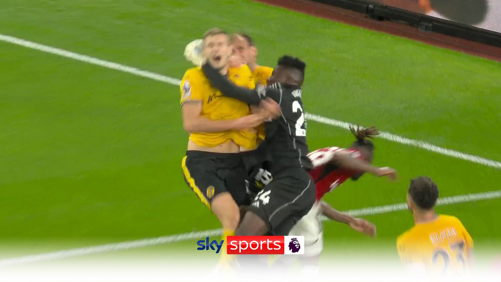 Man Utd 1 - 0 Wolves - Match Report & Highlights