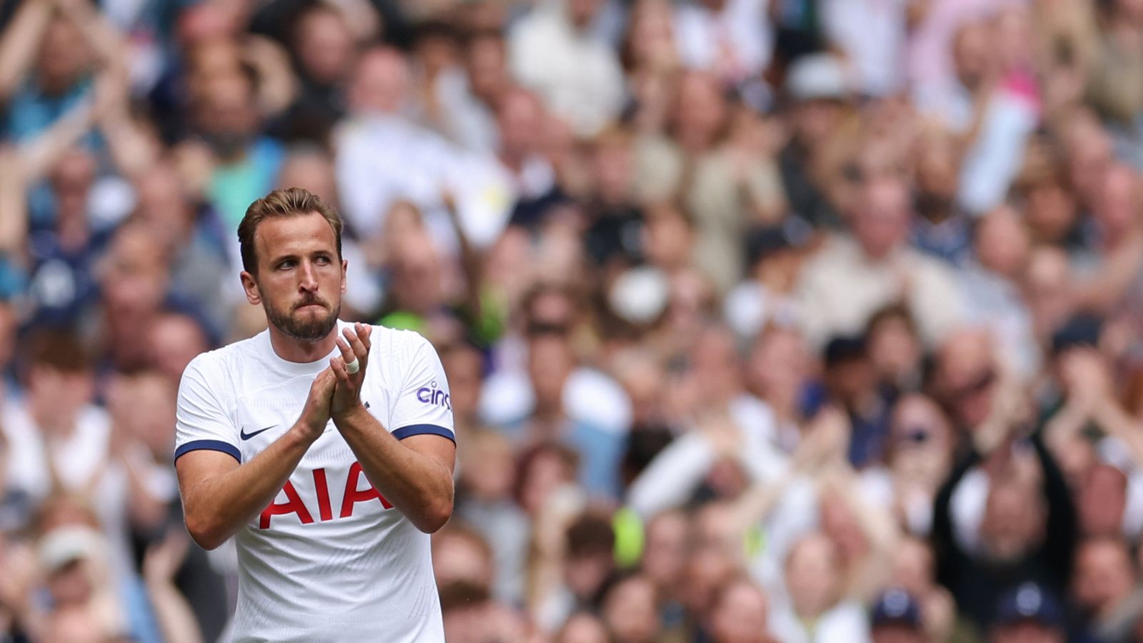 Harry Kane: Tottenham striker scores four against Shakhtar Donetsk as ...