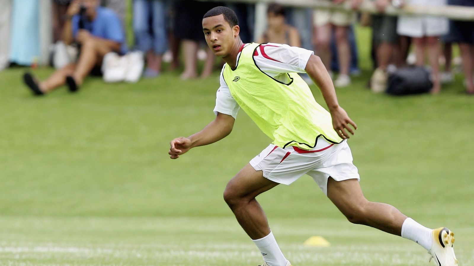 Theo Walcott: Former Arsenal and England winger announces immediate ...