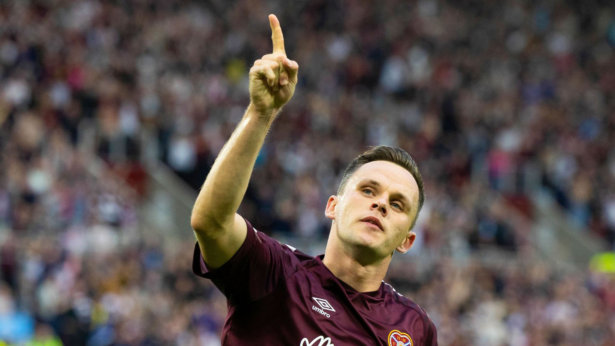 Hearts 3-1 Rosenborg (4-3 on agg): Cammy Devlin's scores in stoppage ...