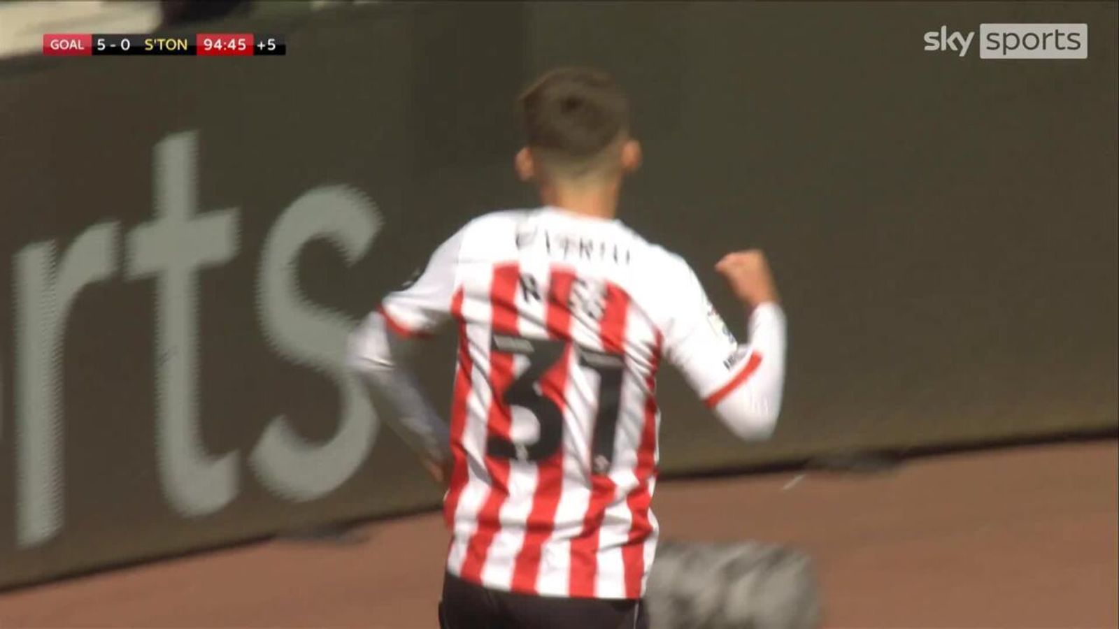 'A teenage dream!' | 16-year-old Chris Rigg scores against Southampton ...