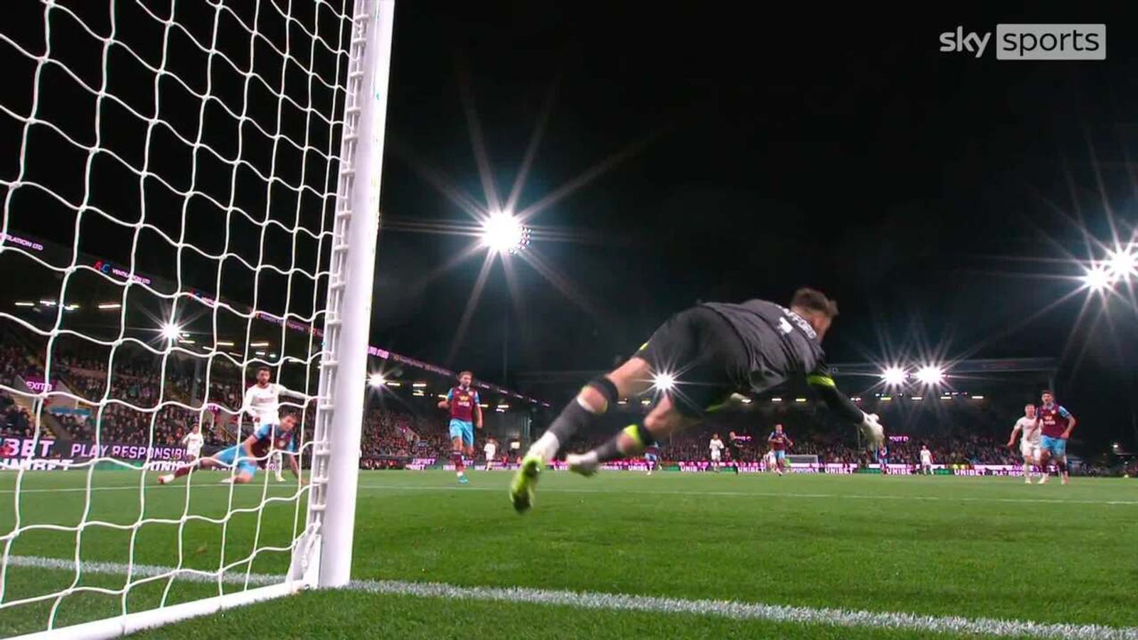 Bruno's stunning volley seals win for United | From All Angles ...