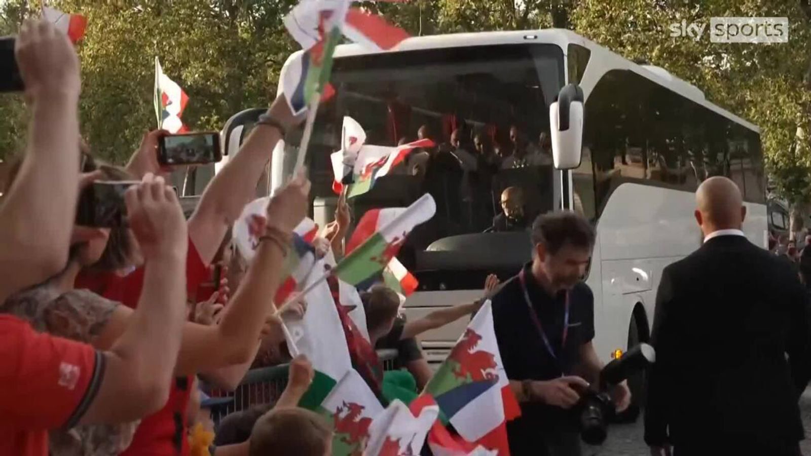 Rugby World Cup: Wales arrive for welcome reception in Versailles ...