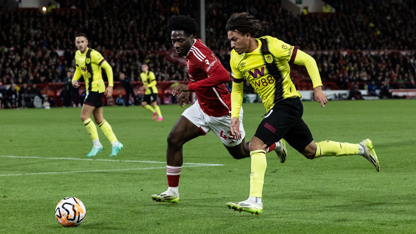 Nottingham Forest 1-1 Burnley: Callum Hudson-Odoi's debut strike earns ...