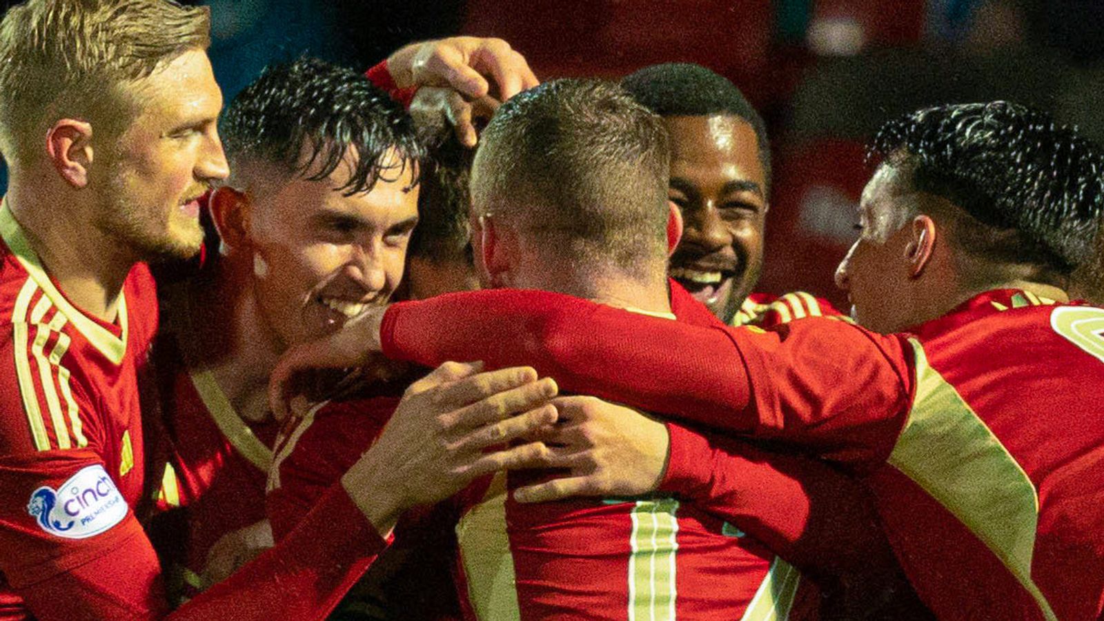 Viaplay Cup round-up: Rangers thump Livingston | Hibernian win St ...