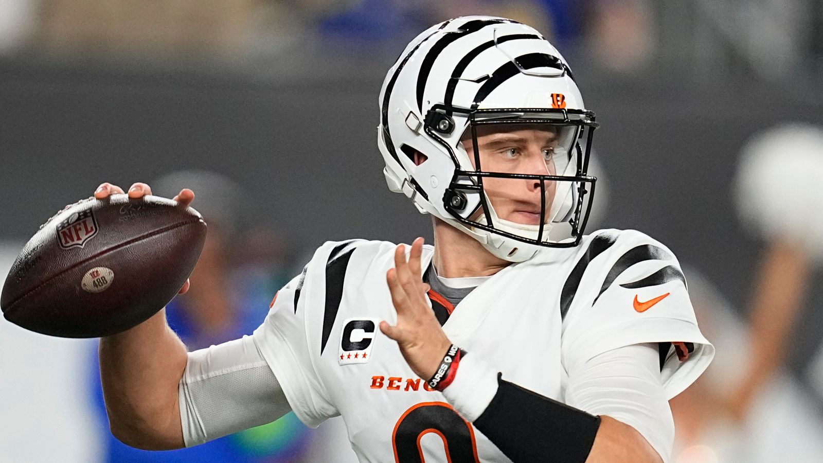 Los Angeles Rams 16-19 Cincinnati Bengals: Joe Burrow plays through ...