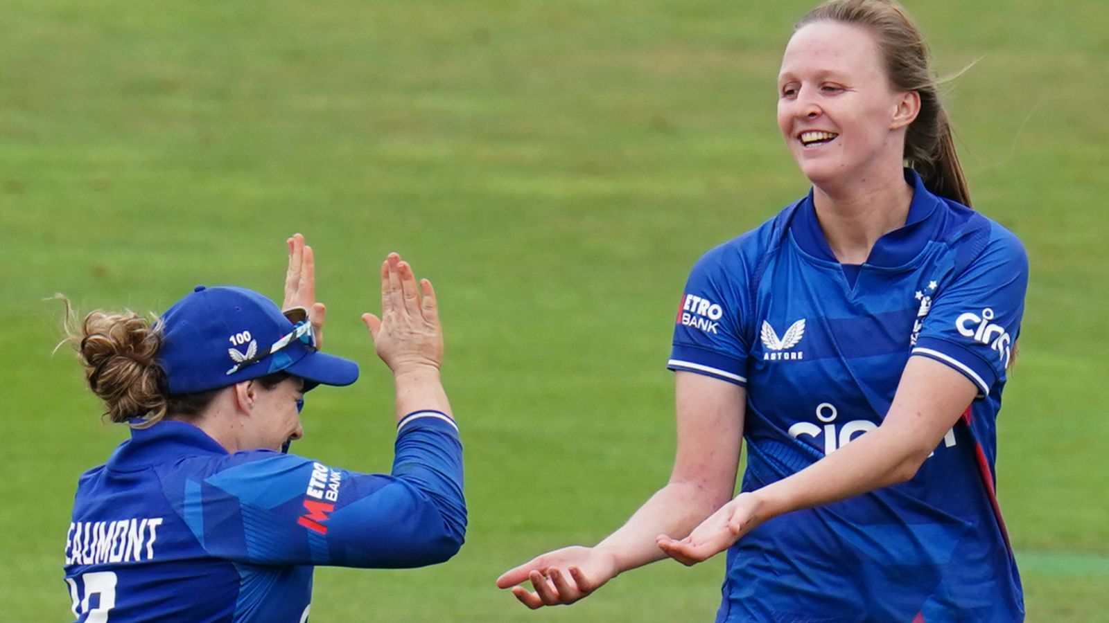 England vs Sri Lanka: Pace bowlers dominated in second ODI showcasing ...