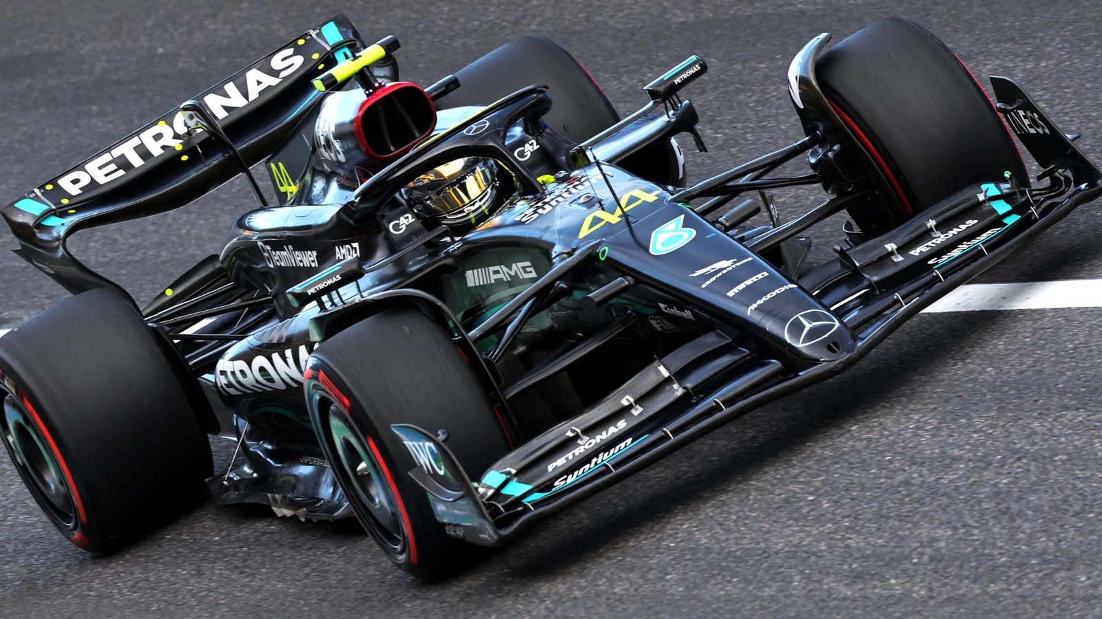 Japanese GP: Lewis Hamilton says weakness in Mercedes F1 car exposed at ...