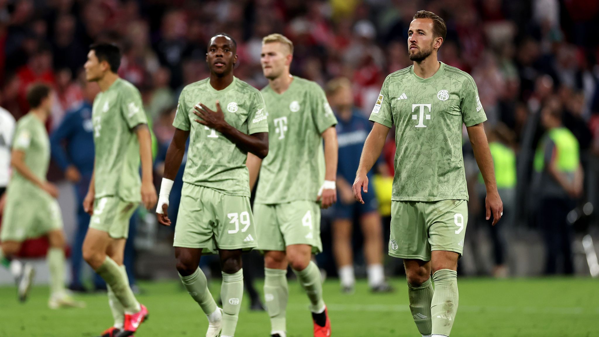 Bayern 2 - 2 Leverkusen - Match Report & Highlights