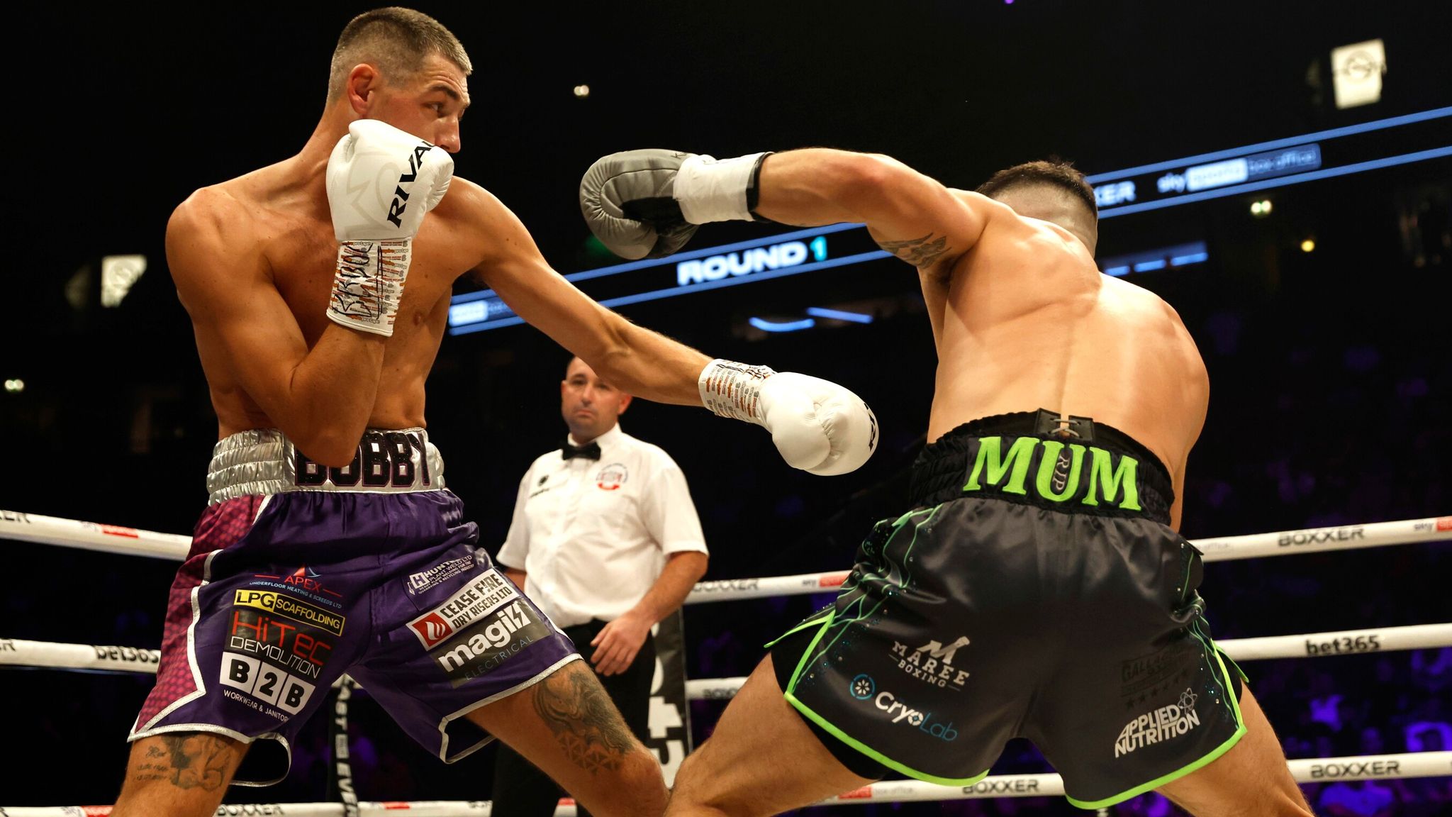 Adam Azim passes a tricky test to beat dangerous Ukrainian Aram Fanyan ...