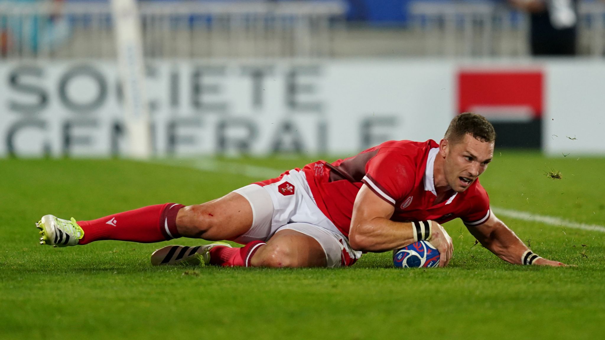Wales 32-26 Fiji: Warren Gatland's side hang on to claim vital Rugby ...