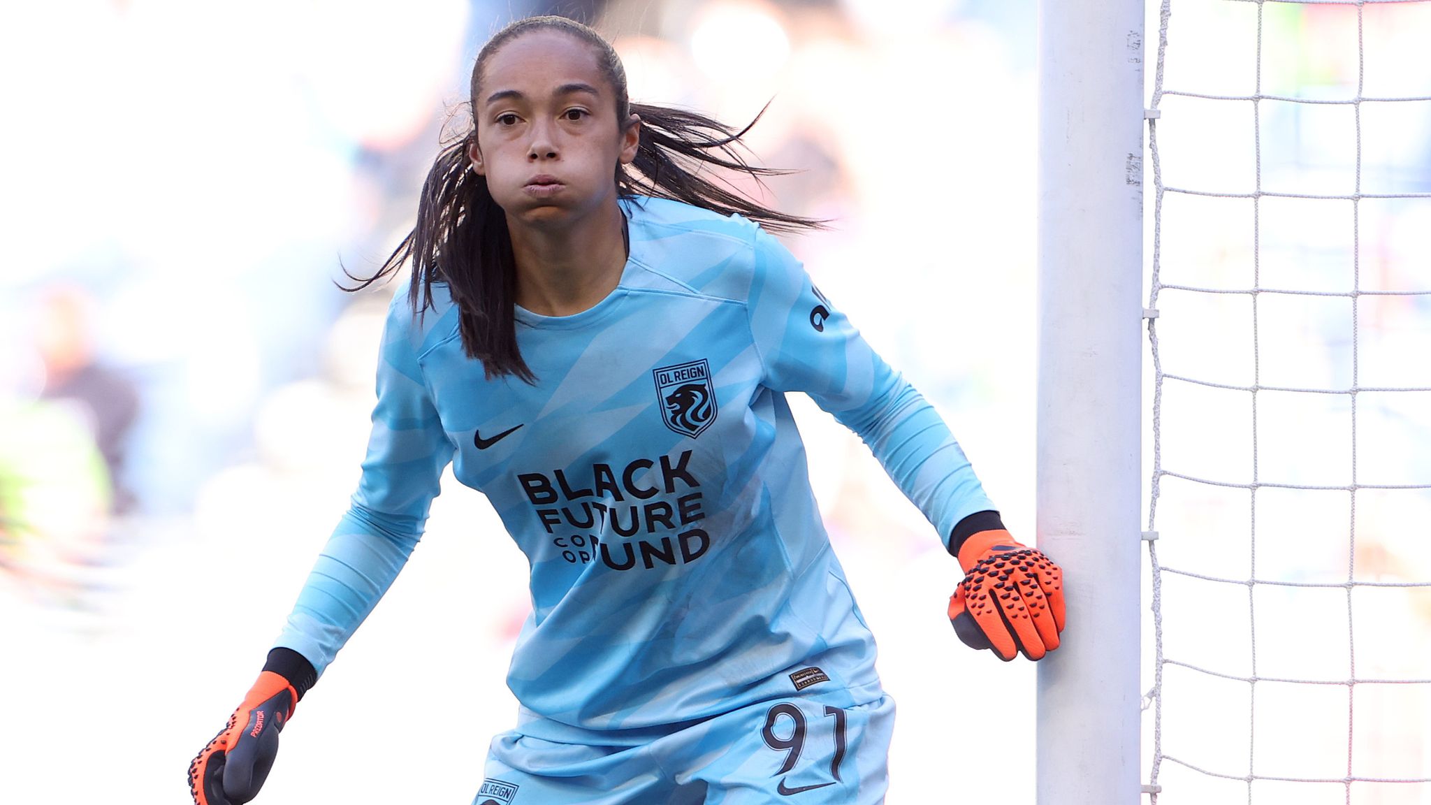 Mary Earps: England goalkeeper stays at Manchester United, but for how ...