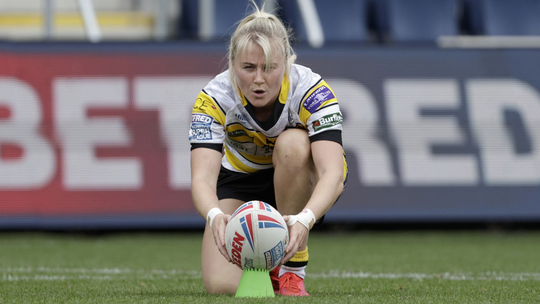 Women's Super League: Leeds Rhinos face York Valkyrie in Grand Final ...