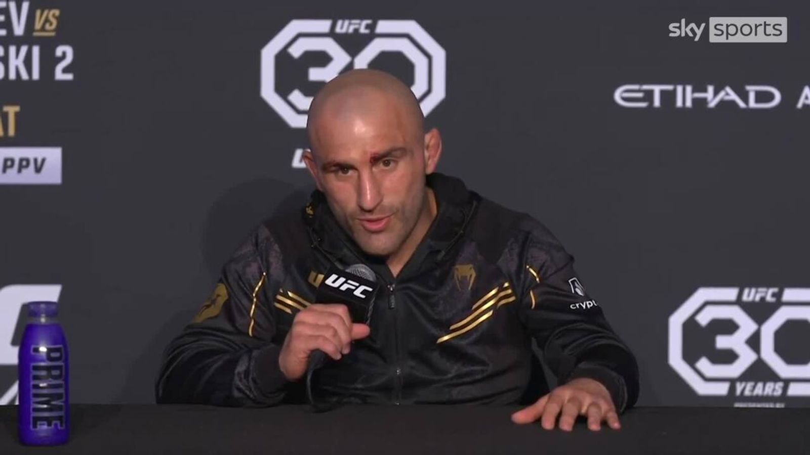 Emotional Alex Volkanovski: I'm struggling when not fighting or in camp ...