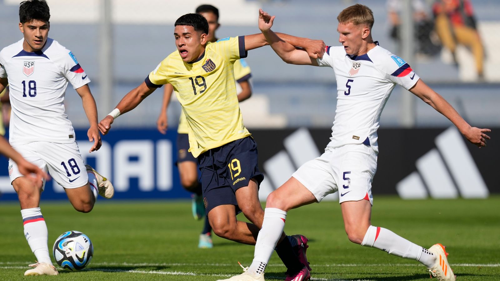 Kendry Paez: The Chelsea wonderkid who became the youngest South ...