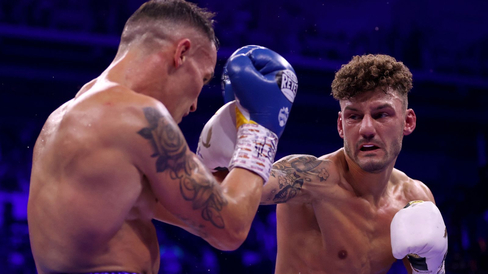 Leigh Wood stops Josh Warrington to retain title as Terri Harper keeps ...