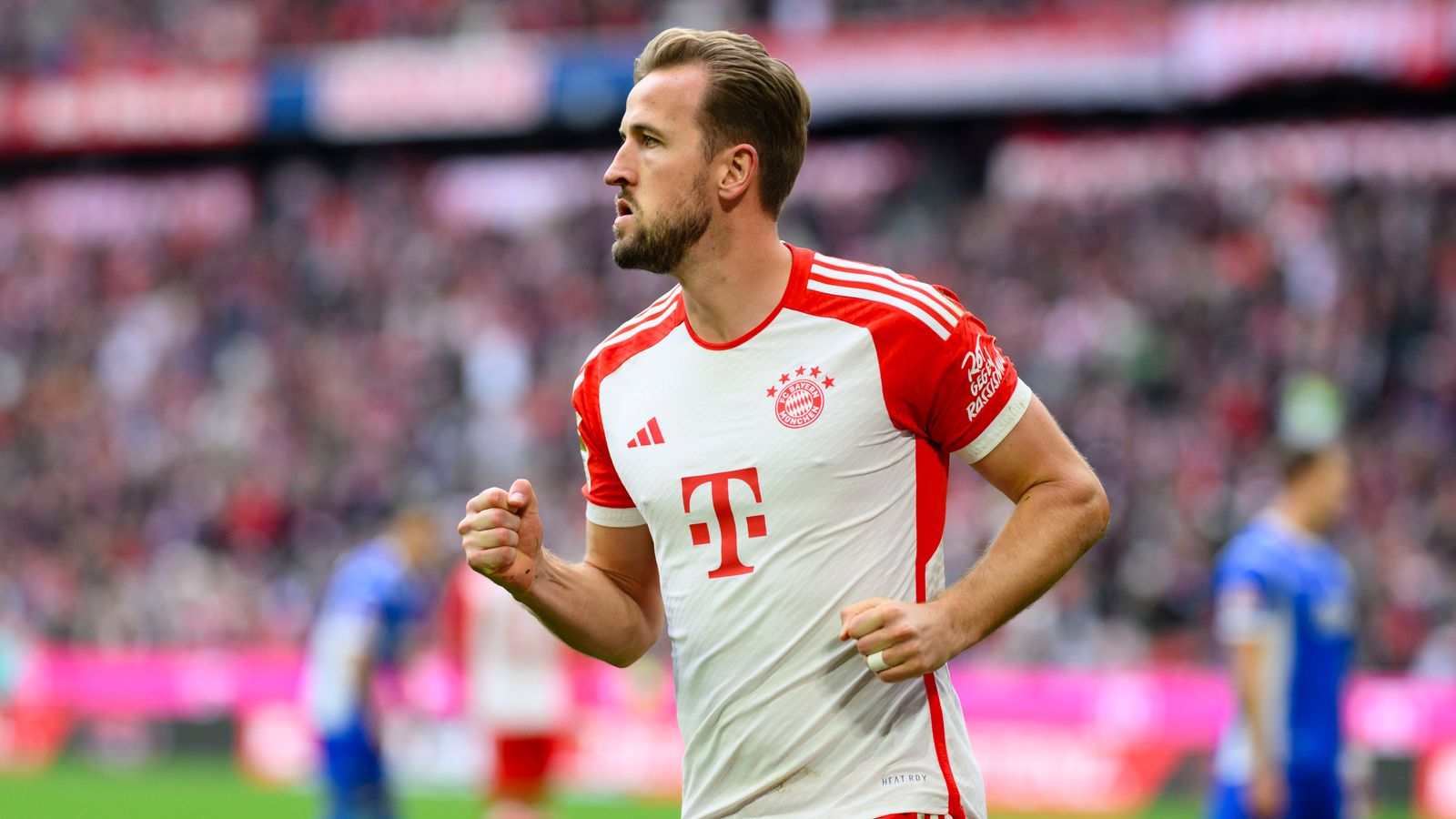 Bayern Munich 8-0 Darmstadt: Harry Kane scores from own half and hits ...