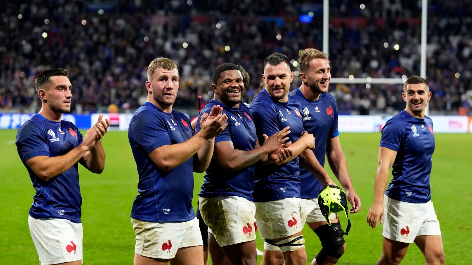 Rugby World Cup: Dominant hosts France cruise into quarter-finals after ...