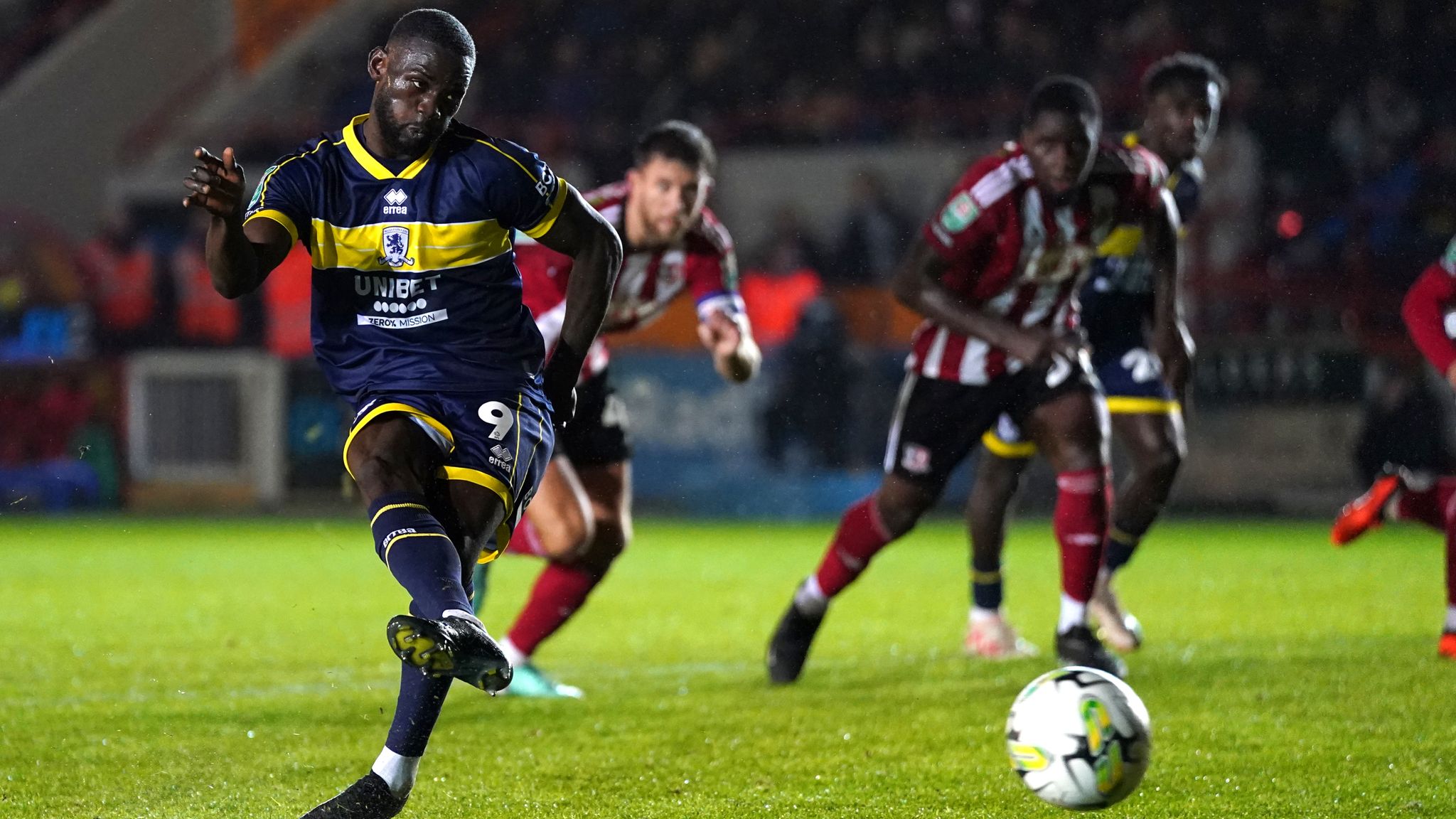 Exeter City 2-3 Middlesbrough: Emmanuel Latte Lath nets late winner as ...