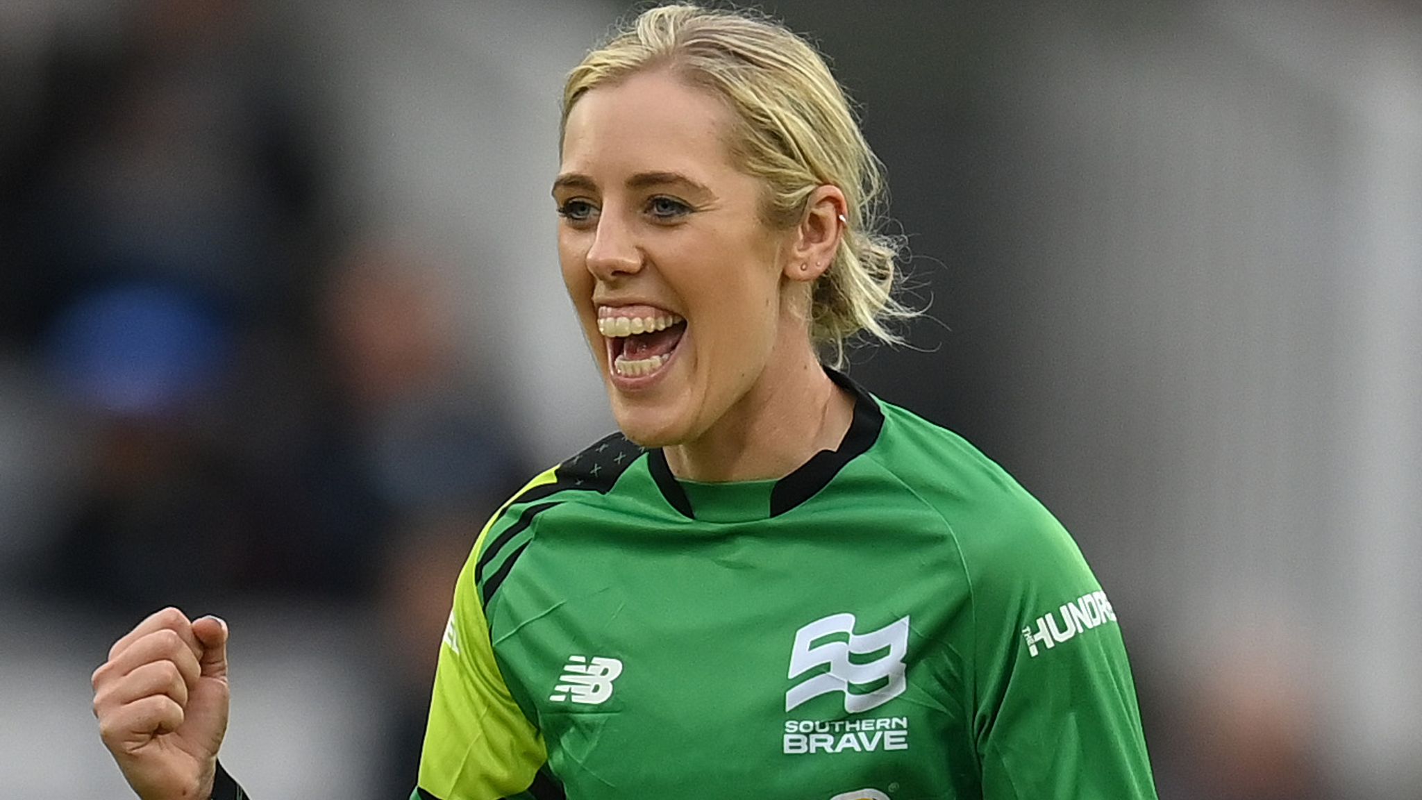 Women's Big Bash returns on Sky Sports with number of England players ...