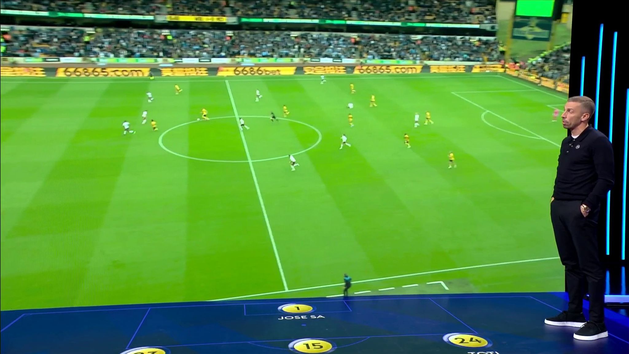 Wolves manager Gary O'Neil explains how his tactics helped beat Man ...