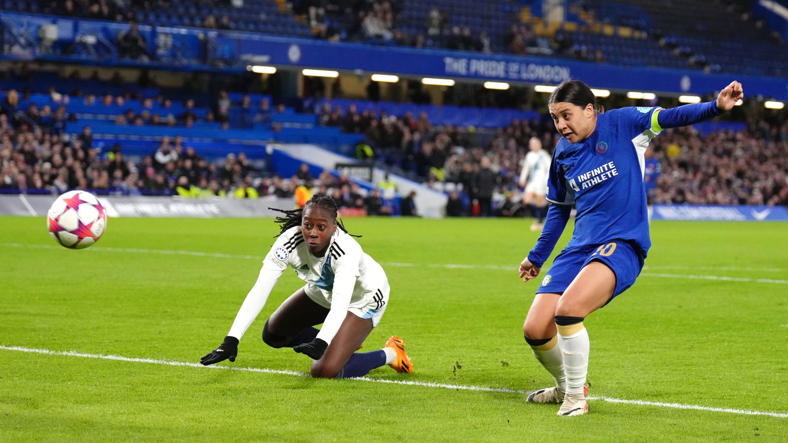 Chelsea Women 4 - 1 Paris FC Women - Match Report & Highlights