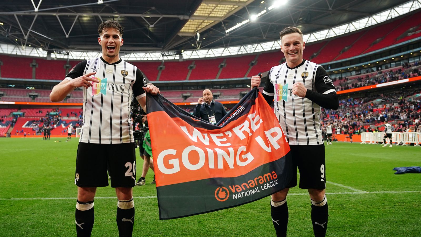 Luke Williams: Swansea City appoint Notts County boss as new head coach ...