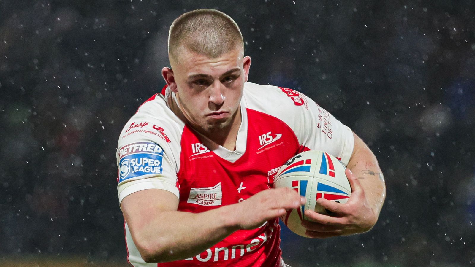 Mikey Lewis: England half-back extends Hull Kingston Rovers deal until ...
