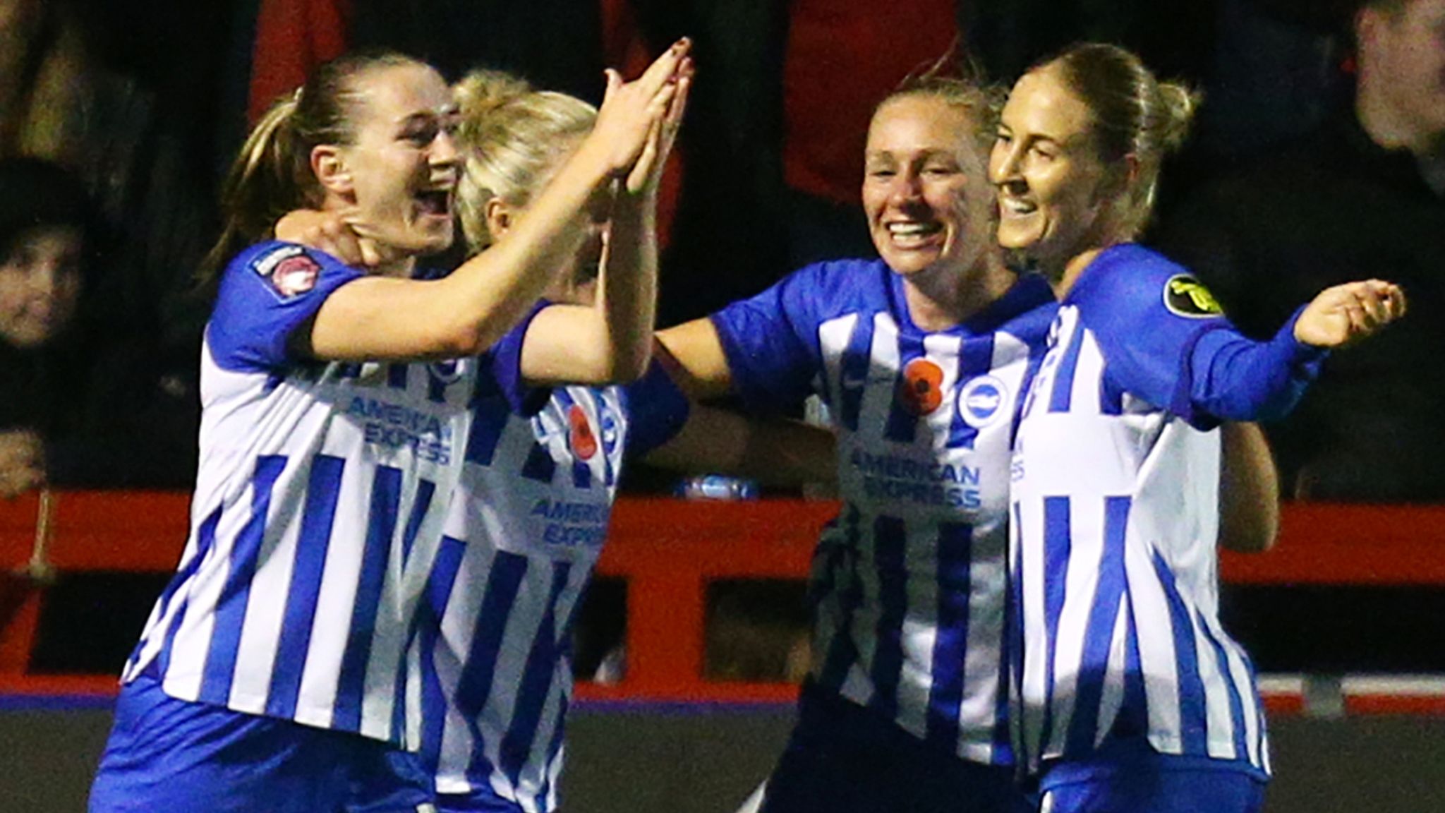 Brighton 2-2 Man Utd: Rachel Williams scores 98th-minute equaliser to ...
