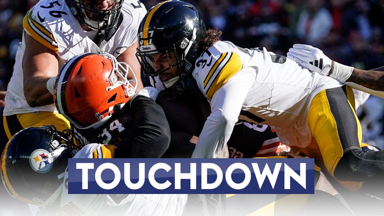 Jerome Ford breaks into end zone for first TD! | NFL News | Sky Sports