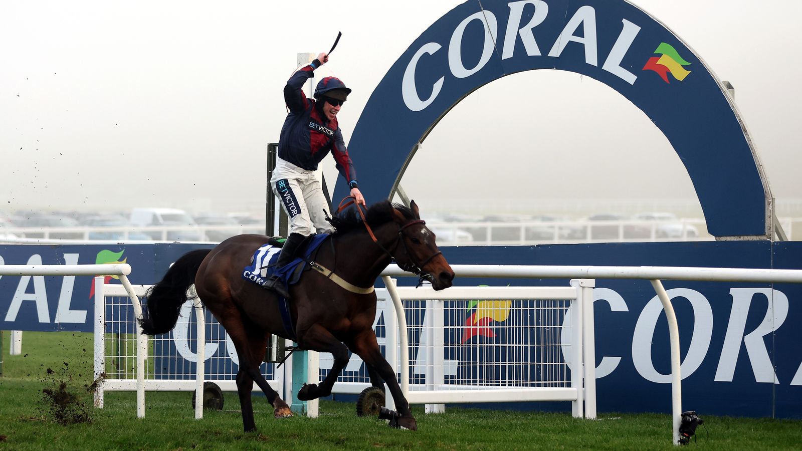 Coral Gold Cup: Datsalrightgino lands Newbury prize after Gavin Sheehan ...