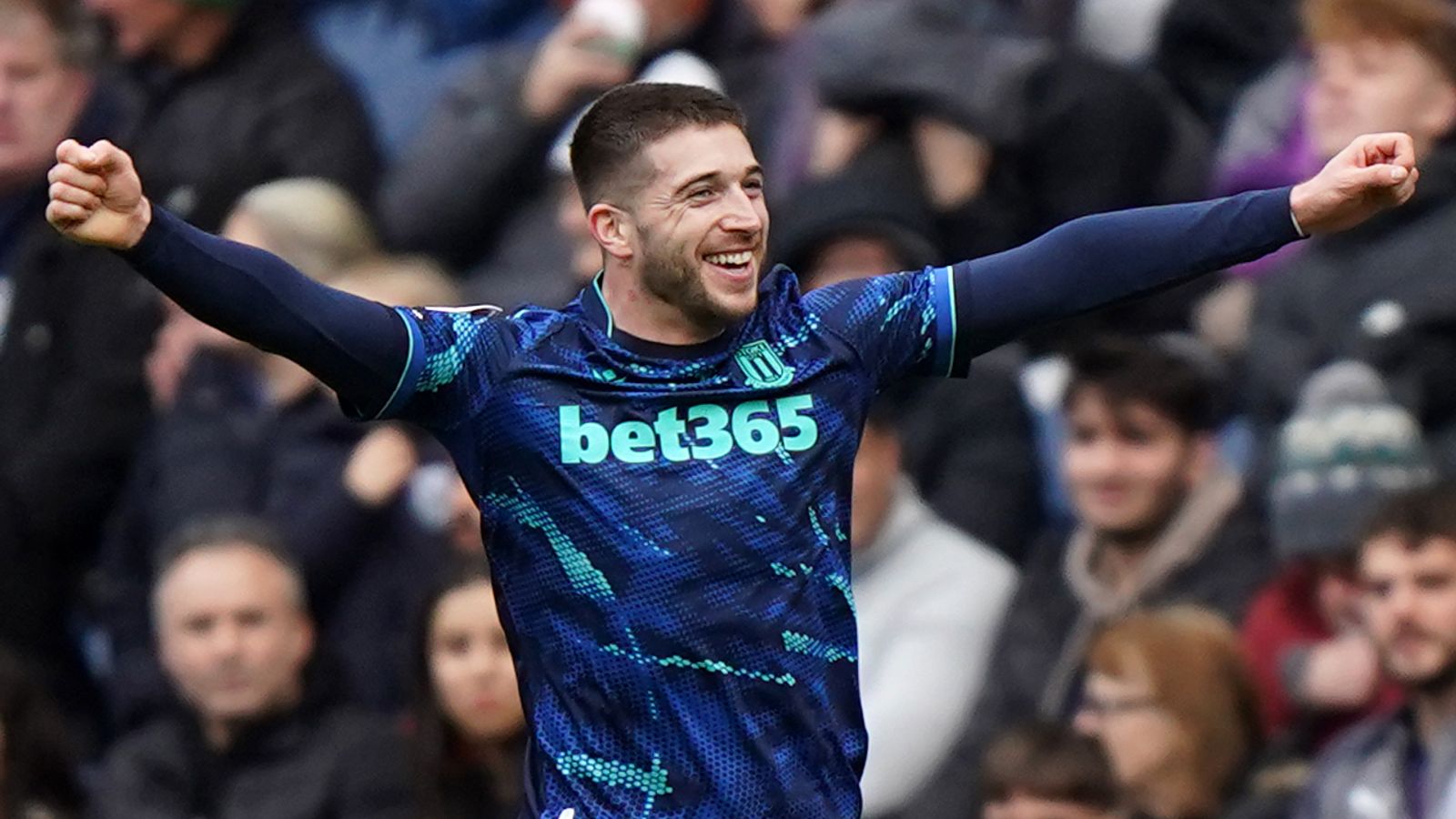 West Bromwich Albion 1-1 Stoke City: Managerless visitors hold on for ...