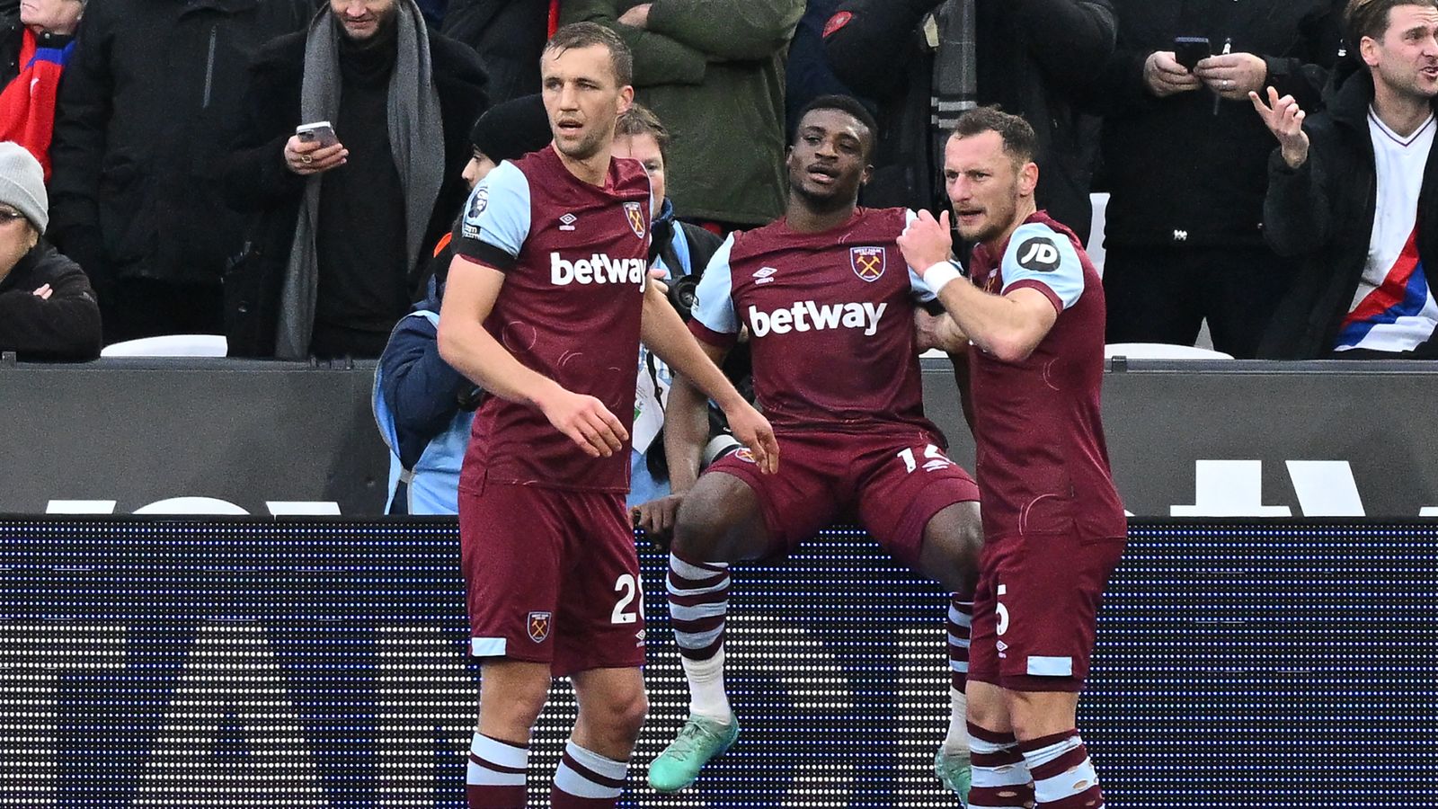 West Ham 1-1 Crystal Palace: Mohammed Kudus and Odsonne Edouard goals ...
