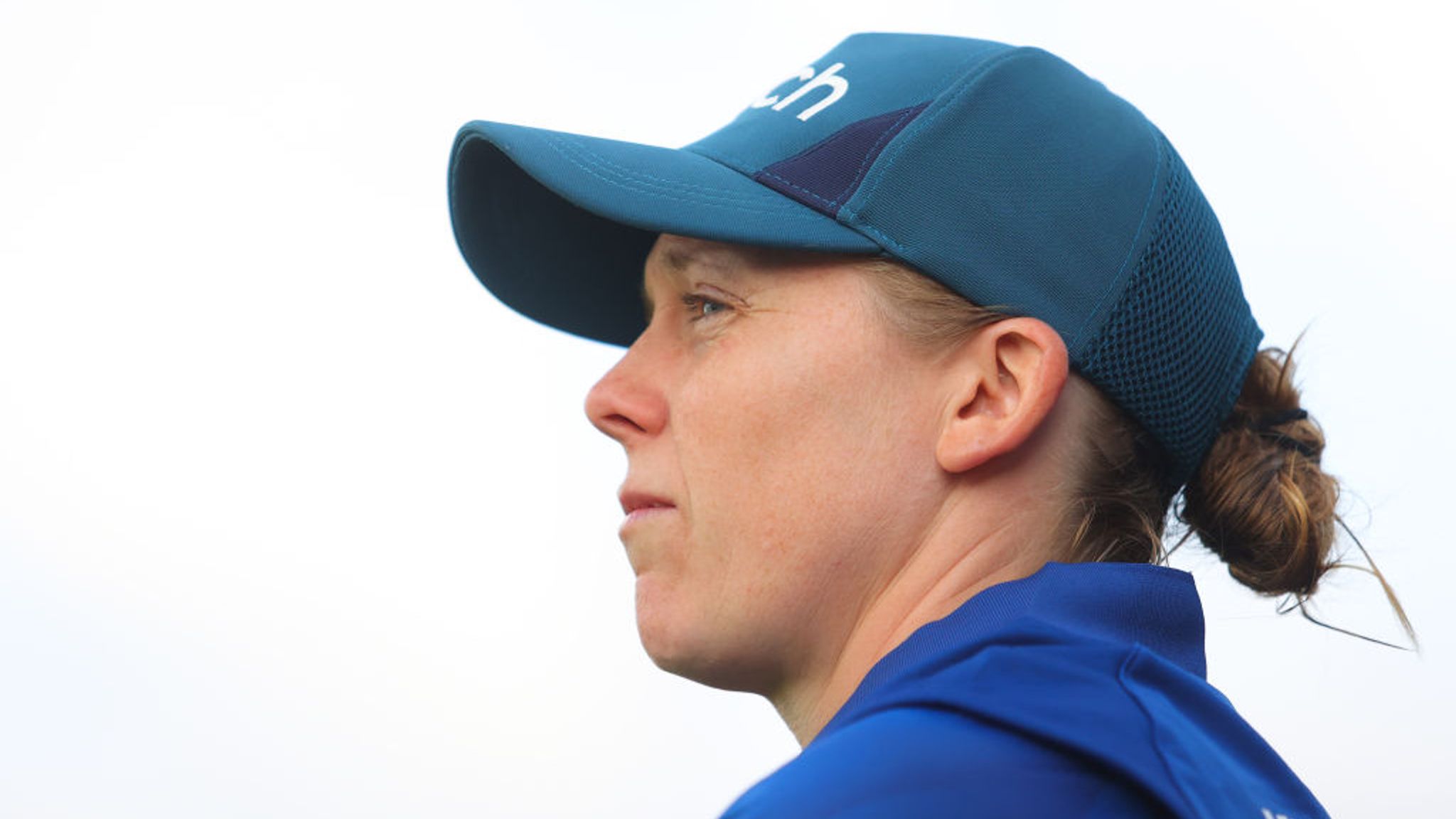 New Zealand vs England: Jon Lewis hoping Tammy Beaumont causes ...