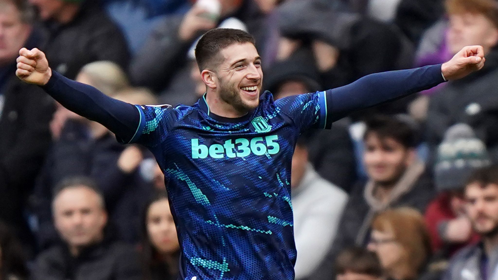 West Bromwich Albion 1-1 Stoke City: Managerless visitors hold on for ...