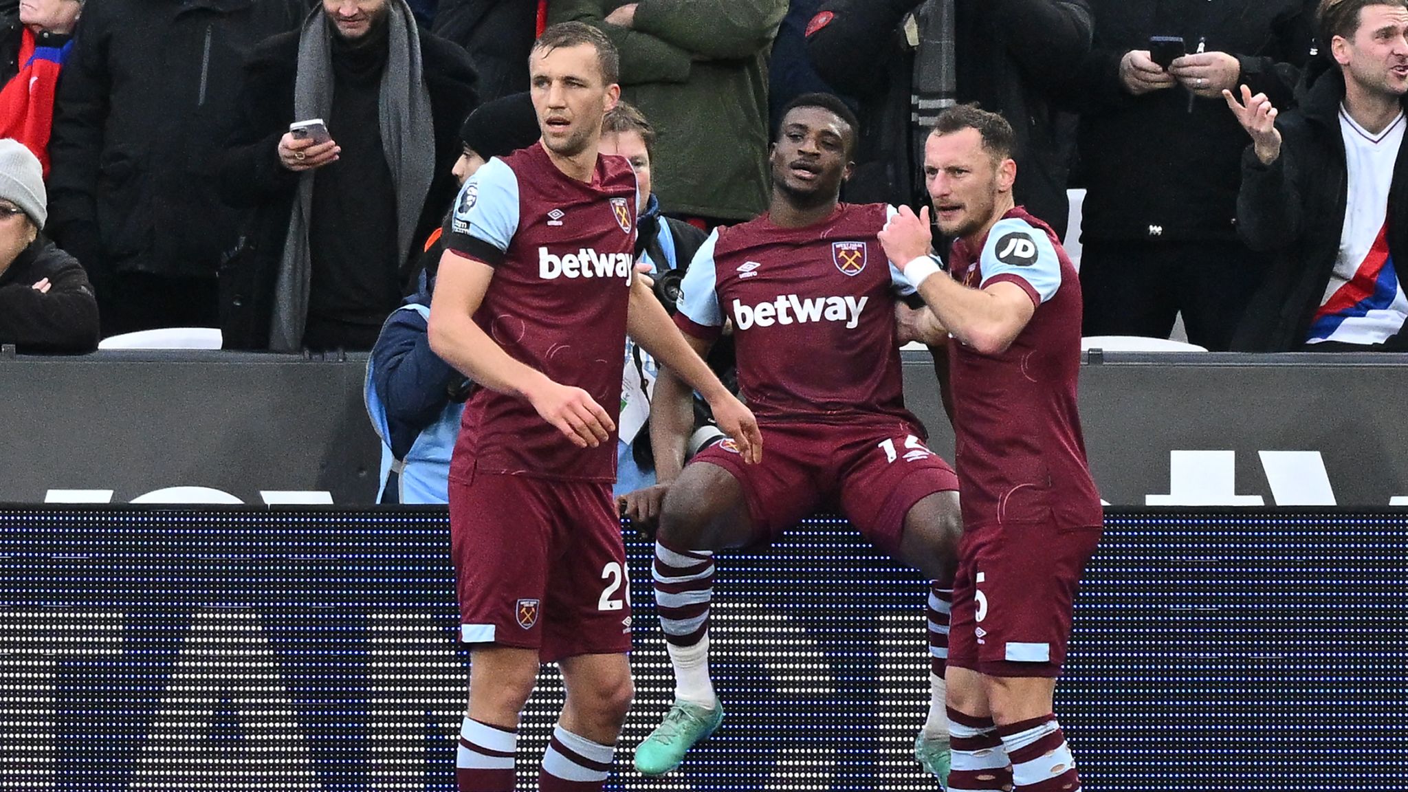 West Ham 1-1 Crystal Palace: Mohammed Kudus and Odsonne Edouard goals ...