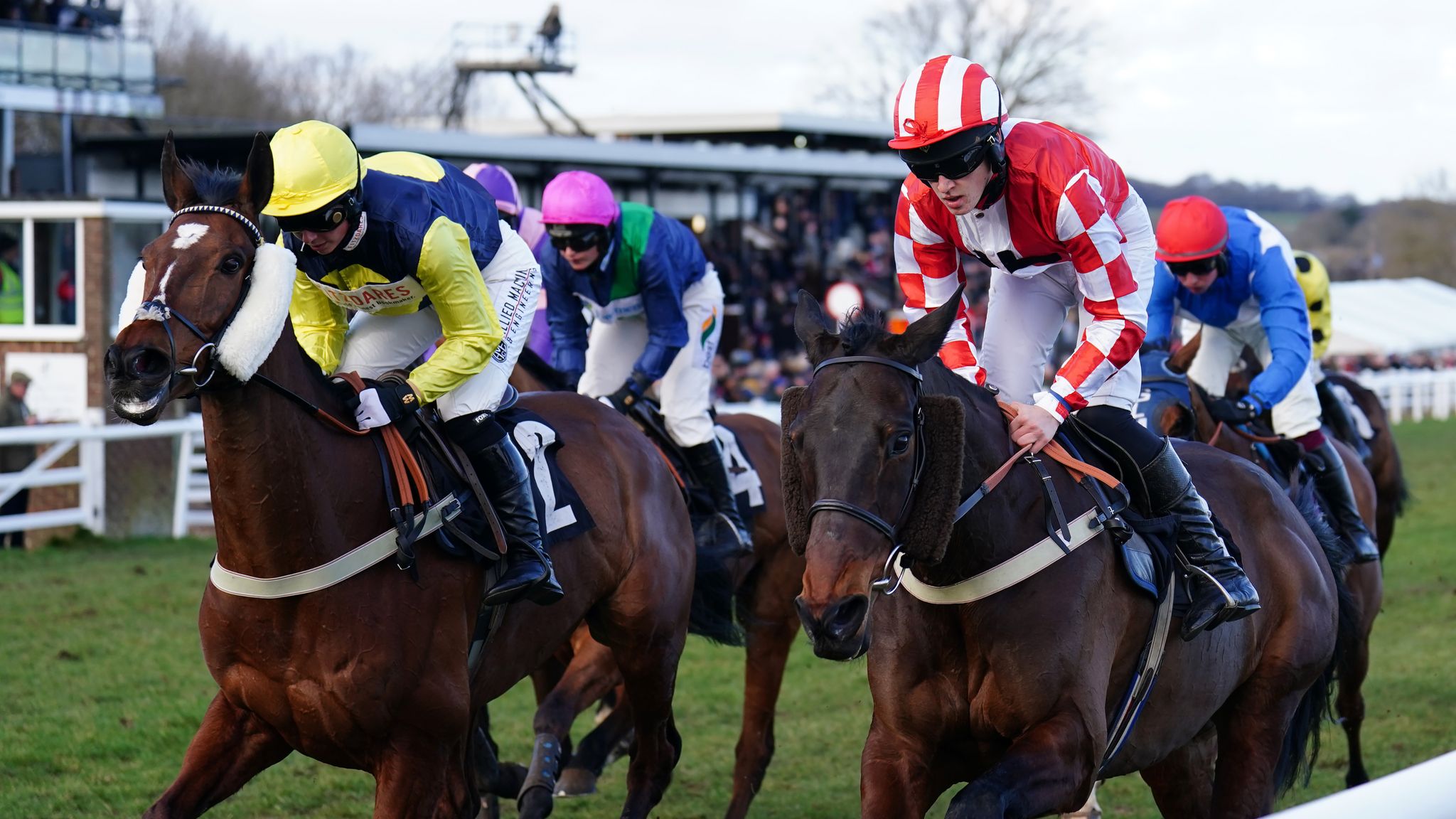 Sussex National live on Sky Sports Racing: Jamie Lynch's runner-by ...