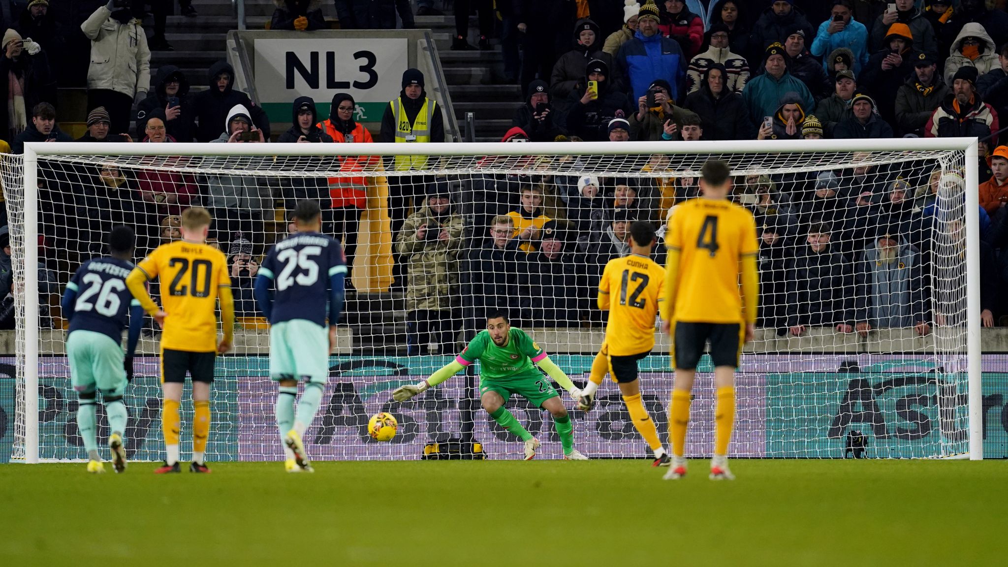 Wolves 3-2 Brentford AET: Matheus Cunha's extra-time penalty sets up ...